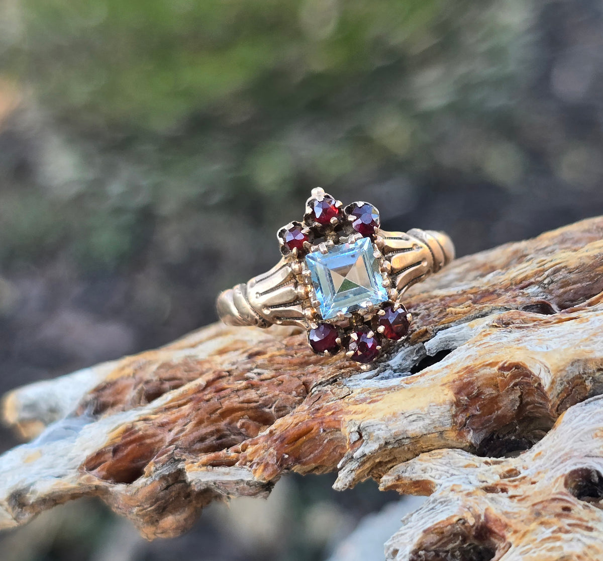 10k gold Victorian garnet and aquamarine ring – Rambling Rose