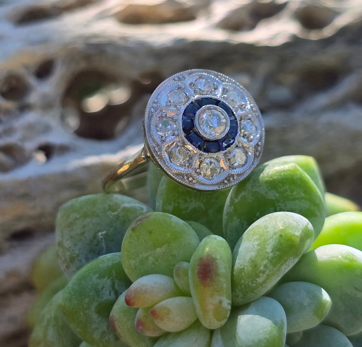 platinum and 18ct gold two tone Deco estate sapphire & diamond target ...