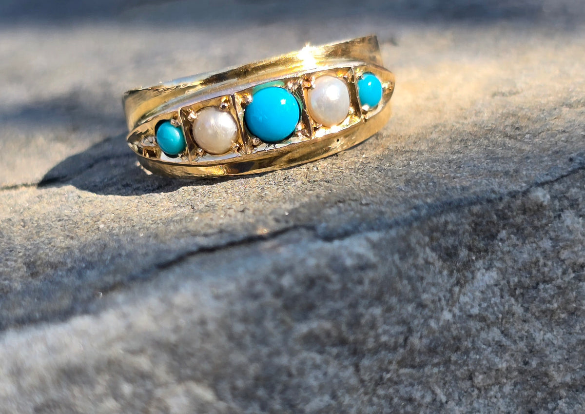 18ct gold Victorian turquoise & pearl estate ring band - Hallmarks - 1 ...