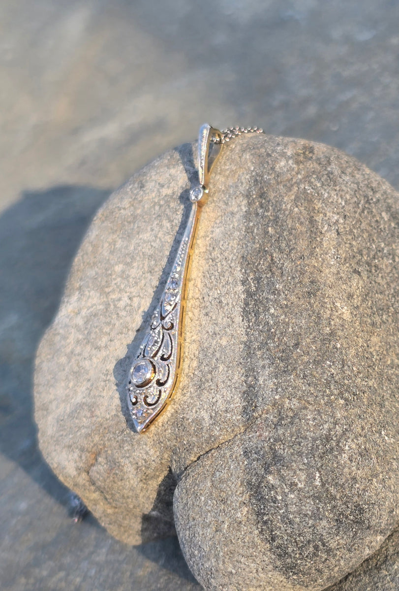 14k gold two tone Deco c.1920's filigree diamond pendant necklace ...