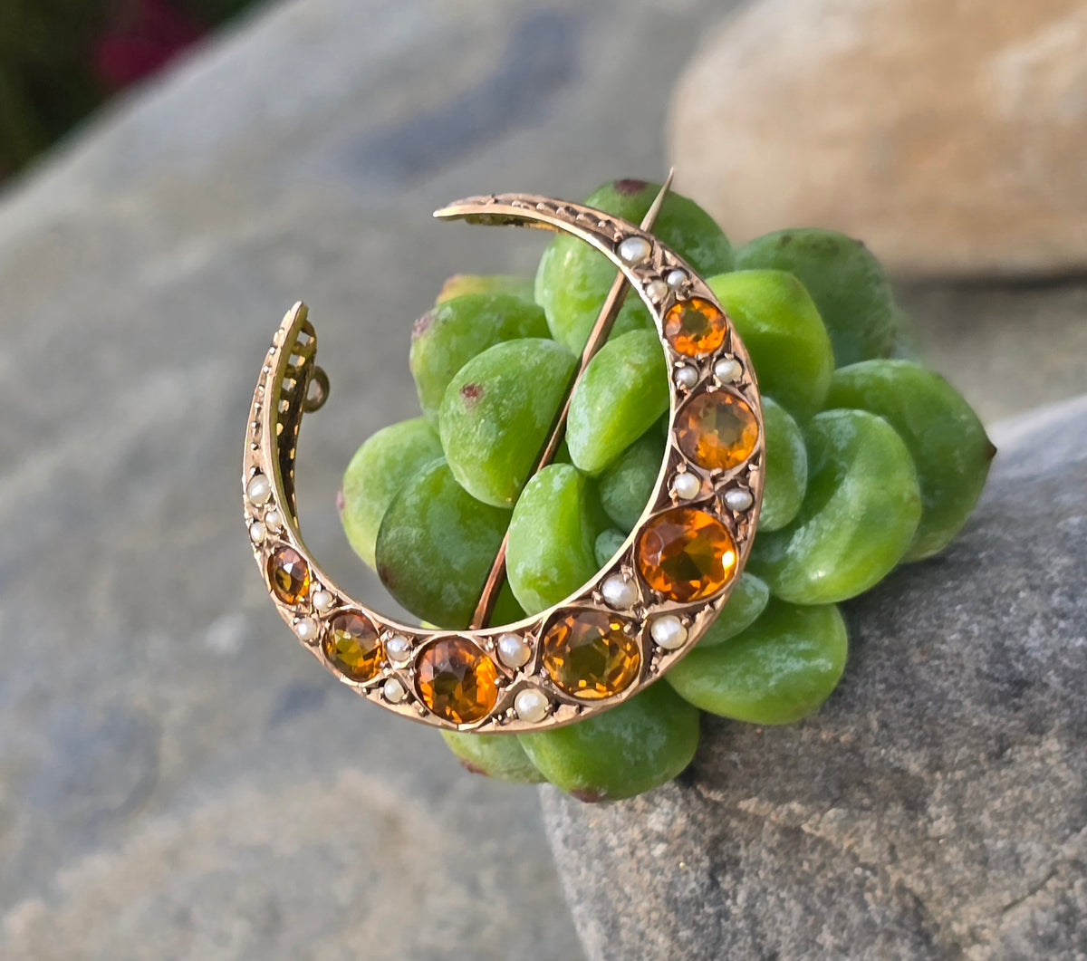 9ct gold Victorian seed pearl crescent moon antique pin - brooch ...
